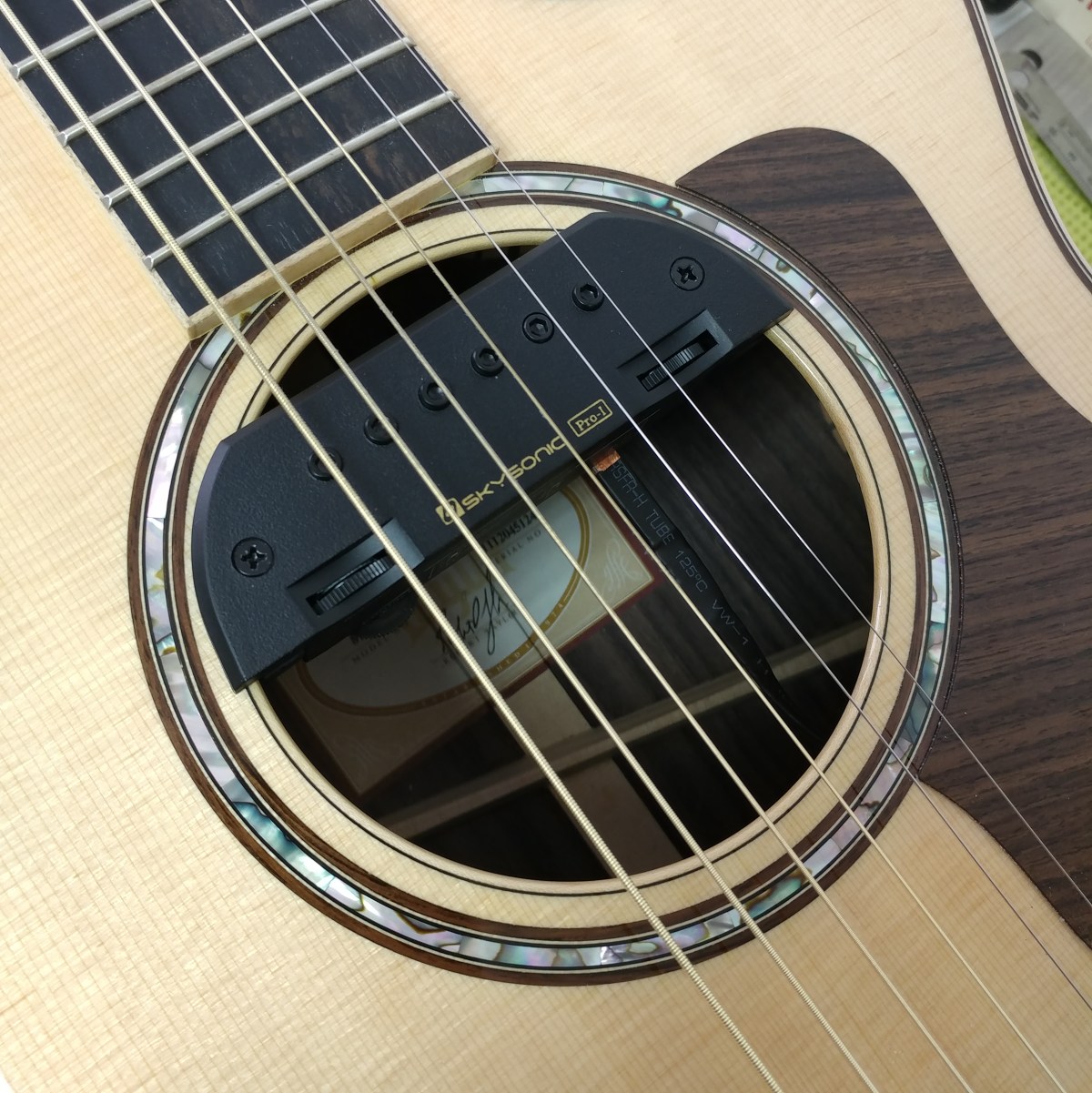 Skysonic Pro-1 acoustic guitar pickup – 香港原音 AMHK